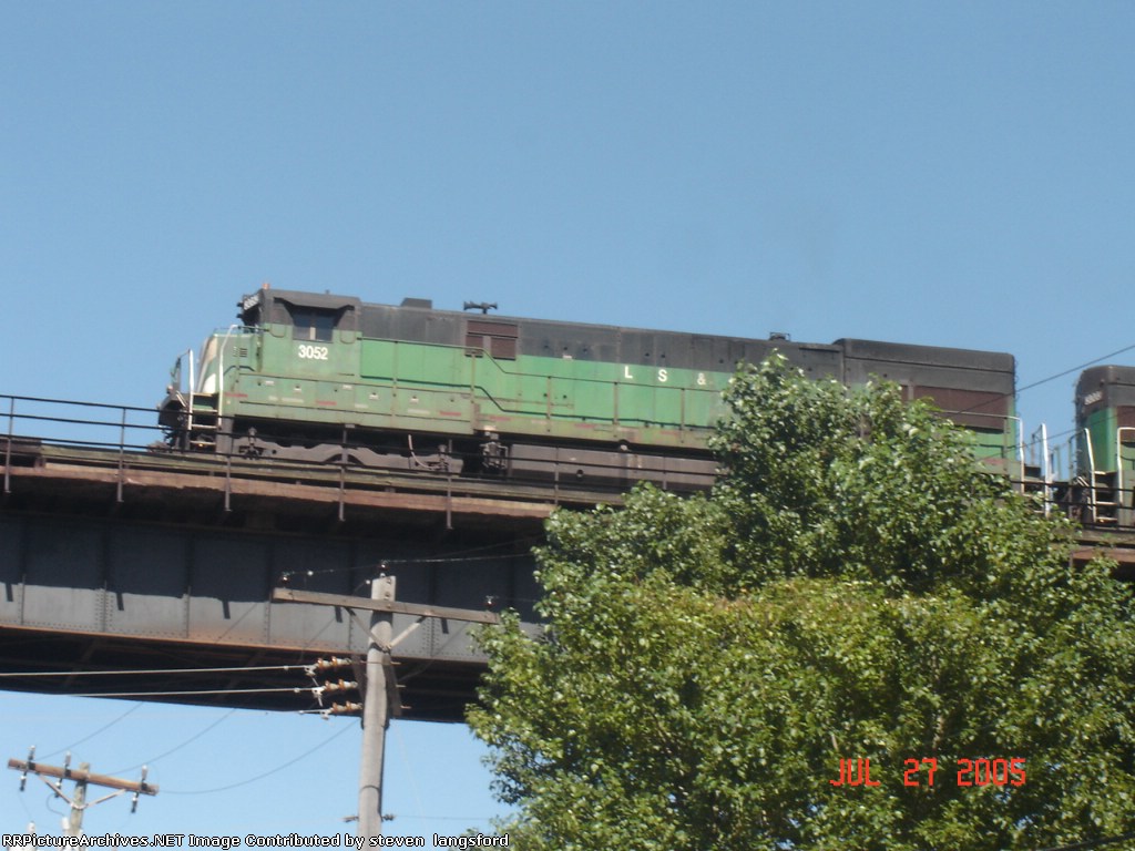 ANOTHER NICE DAY AT THE DOCK